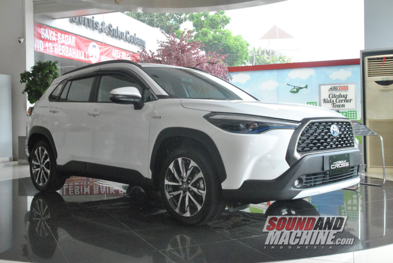 First Impression Toyota Corolla Cross, Banyak Kejutan Di Balik ...